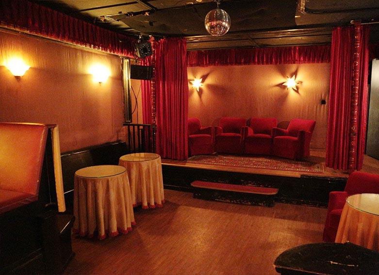 Nostalgische Table-Dance Bar / Kabarett im Zentrum von Köln - Luricky ...