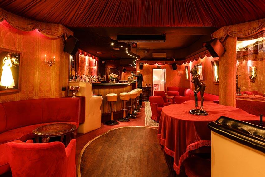 Nostalgische Table-Dance Bar / Kabarett im Zentrum von Köln - Luricky ...