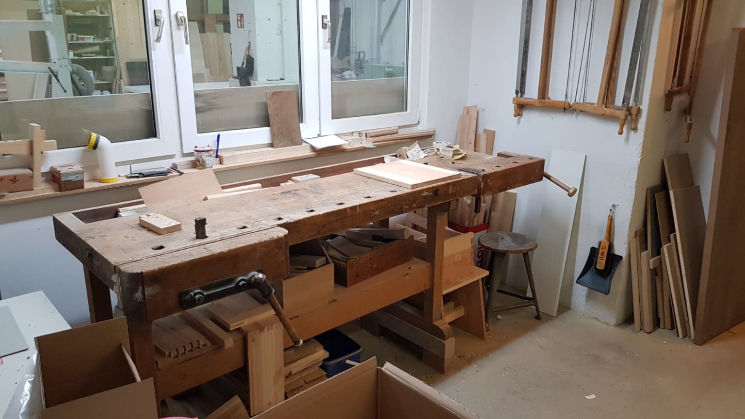 Moderne Tischlerei-Werkstatt - Luricky - Location Scouting